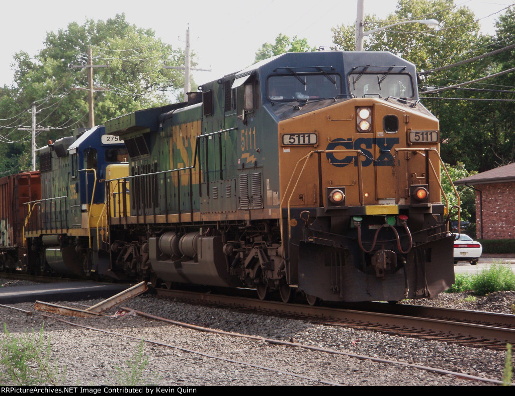 csx 5111& 2755